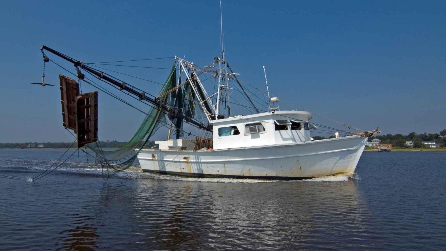 How Do Shrimp Boats Work: A Comprehensive Guide