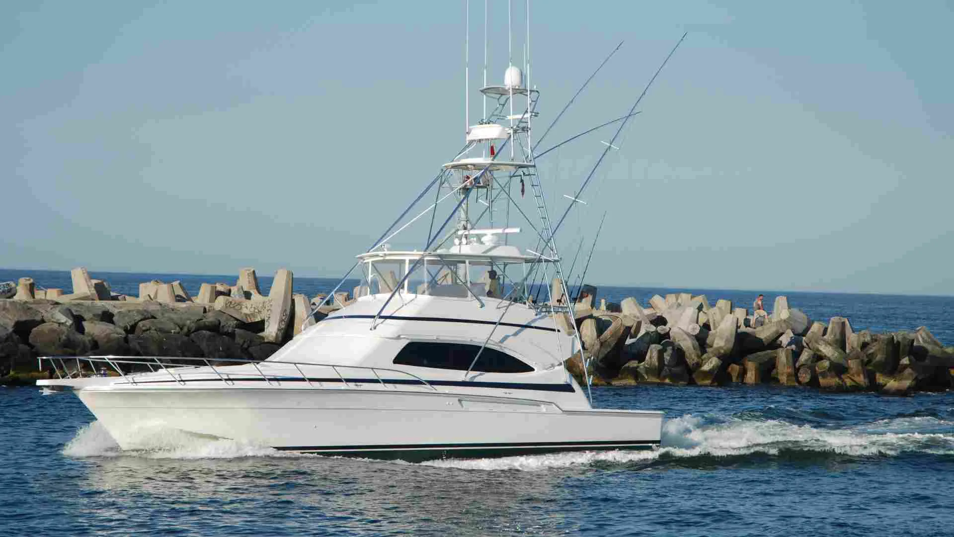 9 Types of Boat Hull Designs and Their Advantages