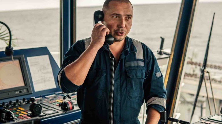 Basics of Using Marine Radio for Communication