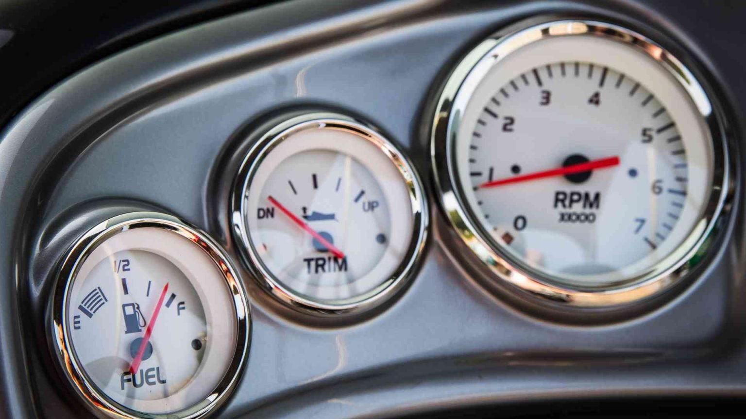 Why Is 2 Stroke Outboard Not Reaching Full RPM