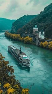 River Boat Pictures 4K HD Wallpapers