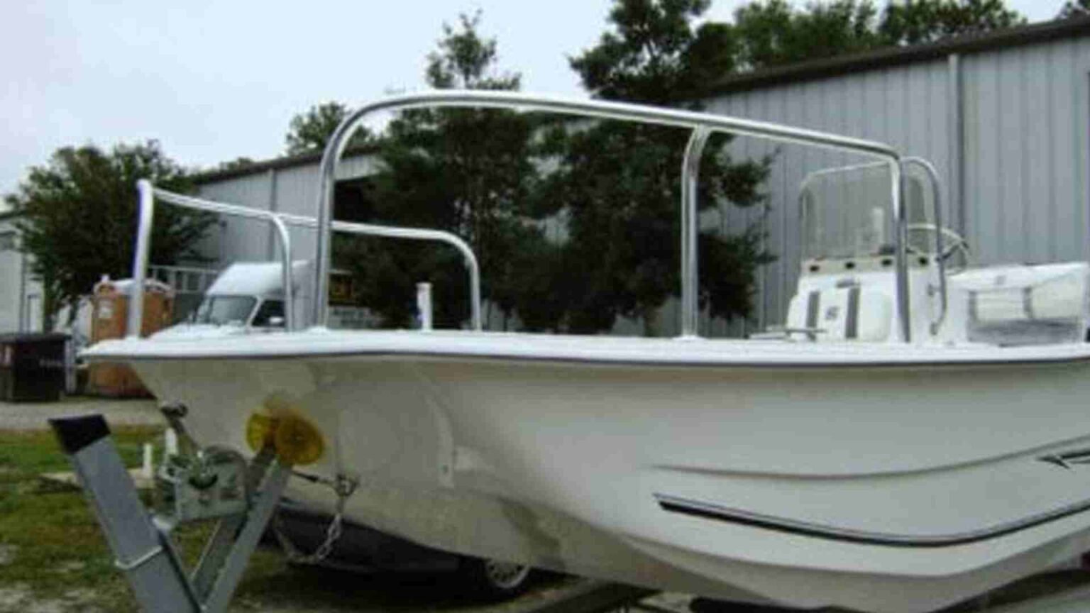 Guide to Boat Rails: Types, Installation, and Costs