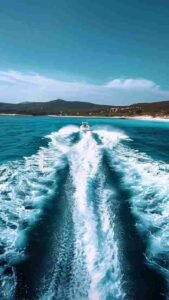 Sea with Boat Images 4K HD Wallpapers