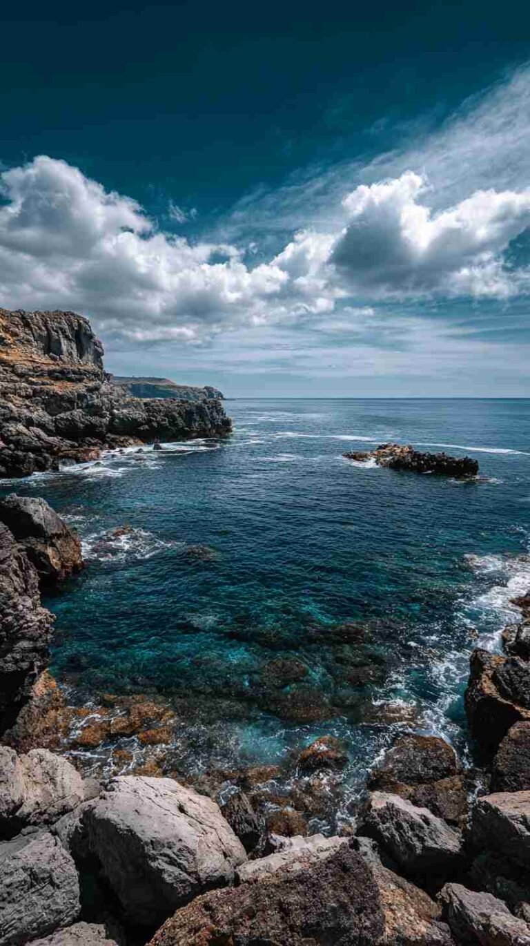 Deep Dark Ocean Pictures 4K HD Wallpapers